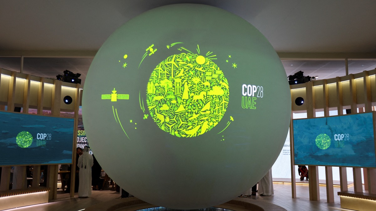 COP28: After day of rest at climate summit, negotiators turn back to ...