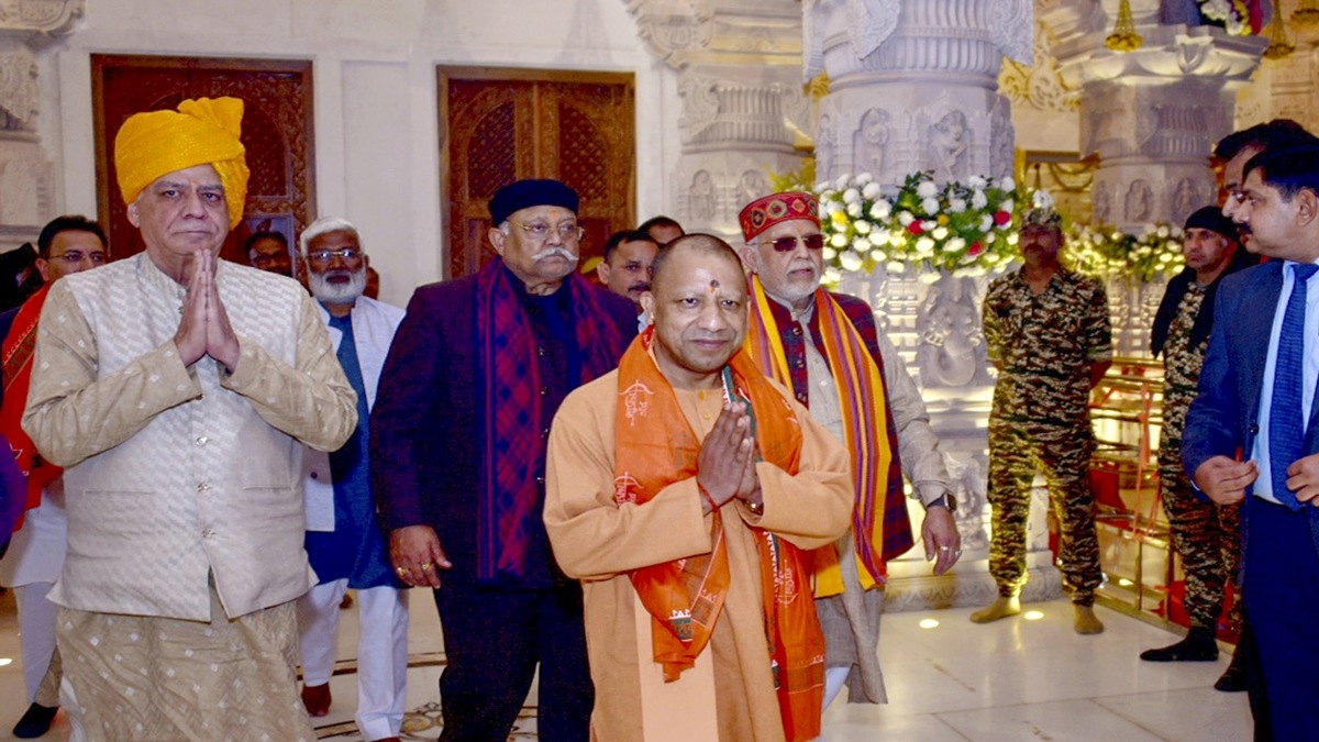 Chief Minister Yogi Adityanath, over 325 UP legislators offer prayers ...