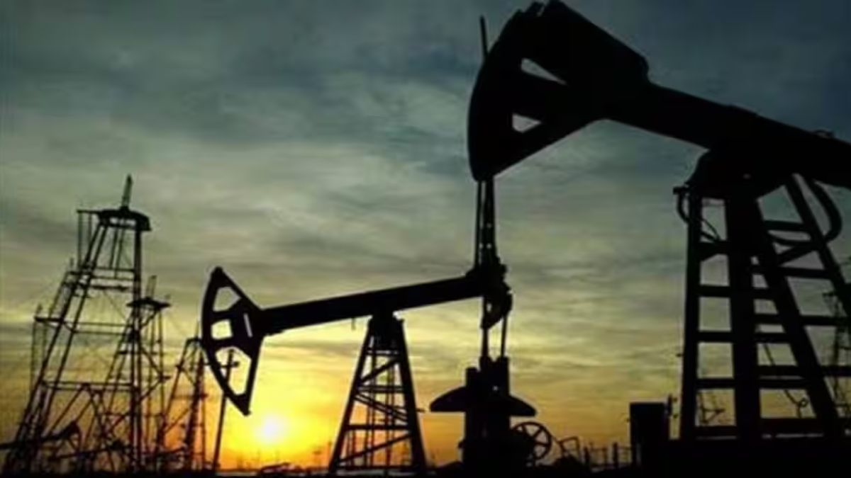 ONGC, IOC, other oil PSUs to invest Rs 1.2 lakh cr in FY25 - Industry News | The Financial Express