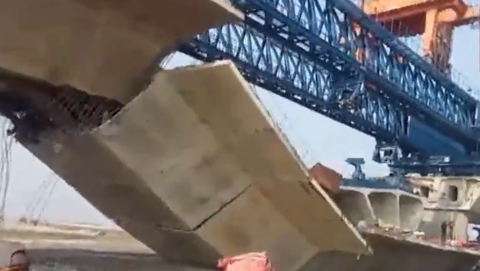 One killed, nine injured as under-construction bridge collapses in ...
