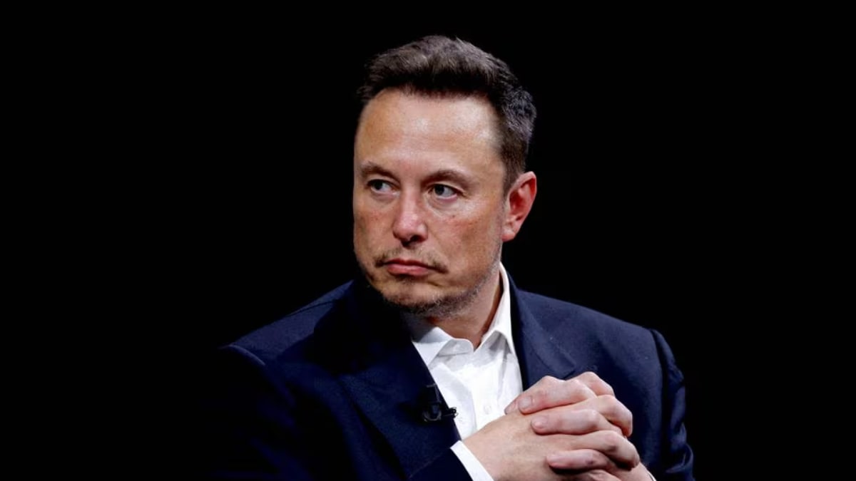 Elon Musk to deploy humanoid robots for Tesla; Aims to automate tasks ...