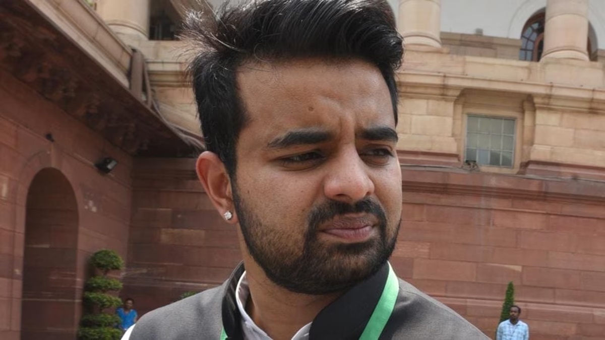 'Videos 4-5 years old': HD Revanna calls son Prajwal's sex scandal ...