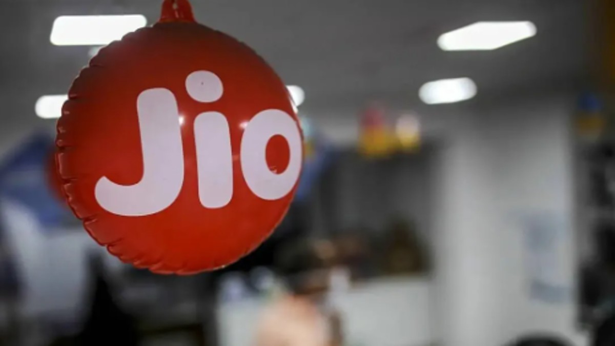 Jio Fin seeks nod for up to 49% foreign equity investment - Industry ...