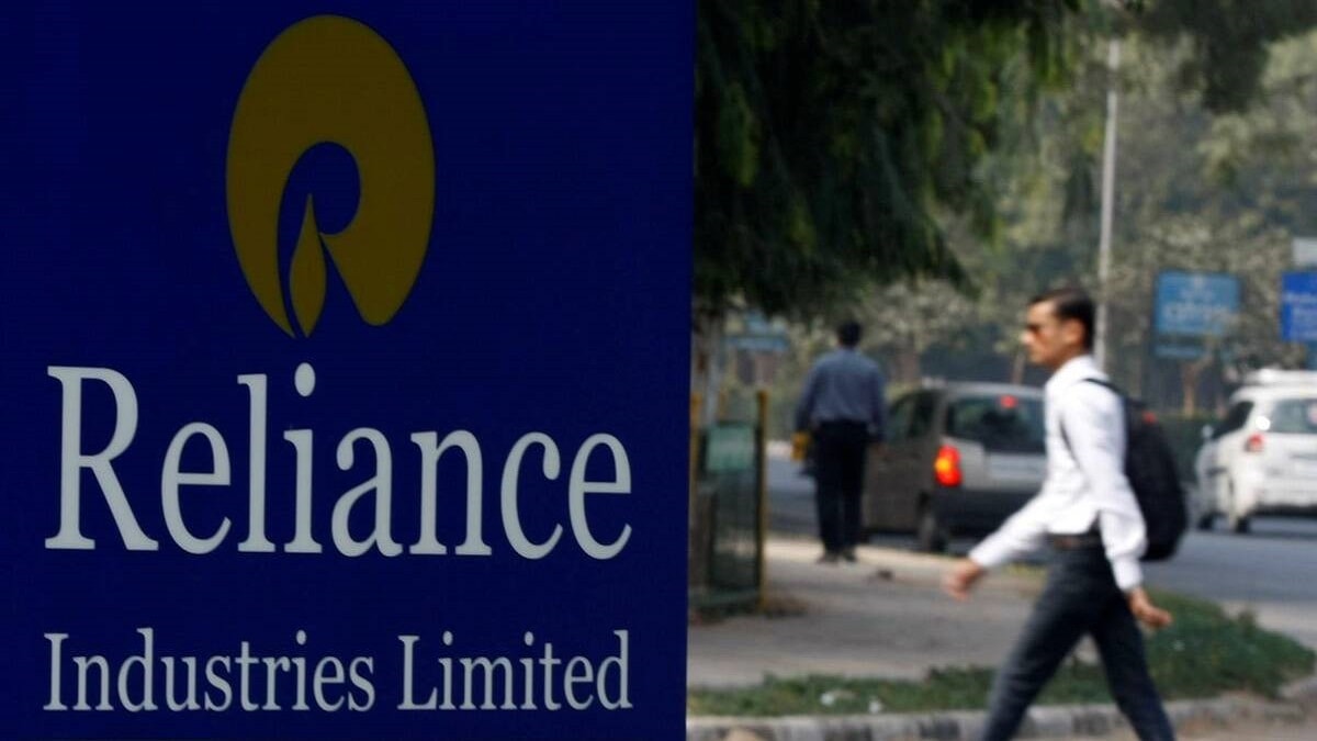 Reliance Industries cuts 42,000 jobs in major workforce reduction ...