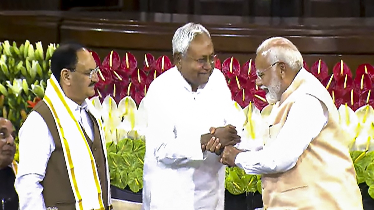 Nitish brought shame to Bihar when he touched PM Modi's feet, says ...