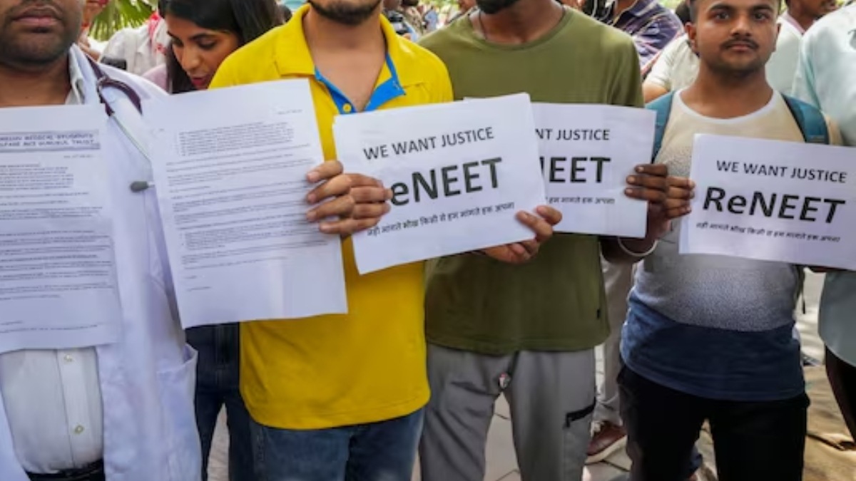 NEET Controversy: Congress workers protest in Ranchi, demand exam ...