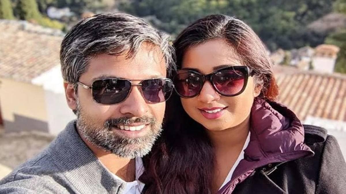 Meet Shiladitya Mukhopadhyaya, Shreya Ghoshal’s husband and global head ...
