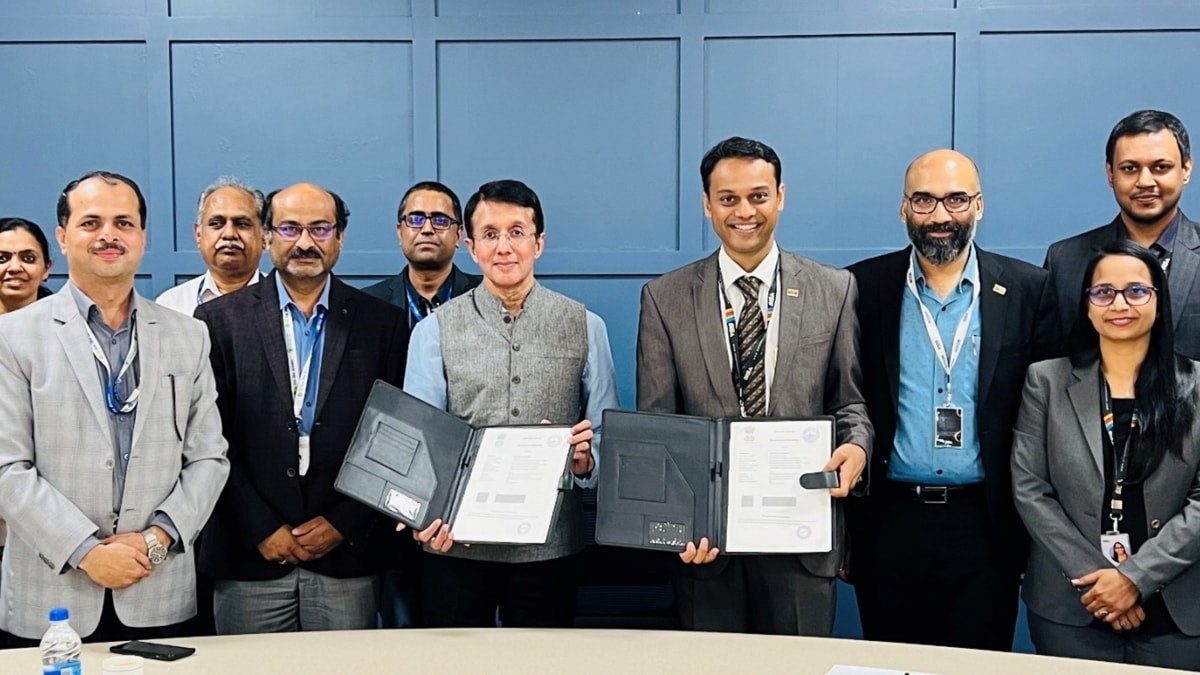 DSU and SISA Collaborate to Launch Center of Excellence in ...