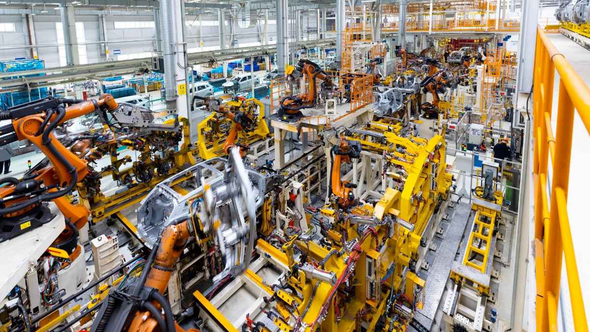 Role of Boosting local manufacturing in strengthening India's Economic ...