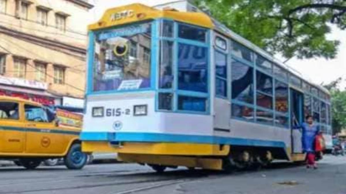 Kolkata trams uproar: ‘No fixed date to discontinue’, says Transport ...
