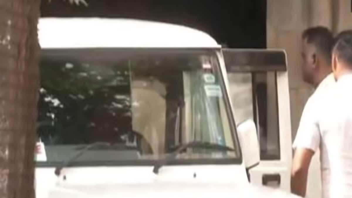 Baba Siddique Murder: Two accused presented in Mumbai's Esplanade Court ...