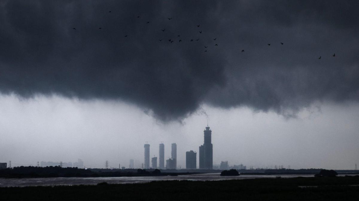 Weather today: IMD issues 'yellow alert' for heavy rainfall across ...