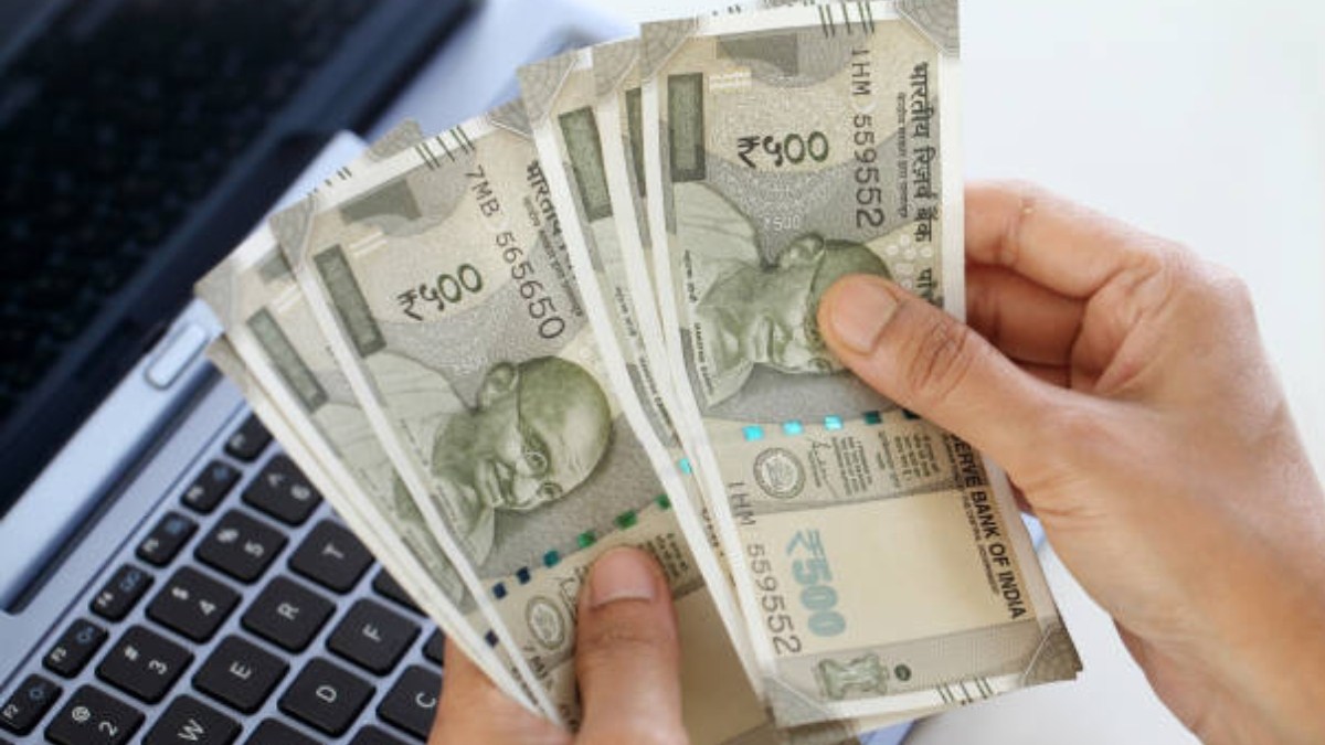 Rupee logs biggest single-day jump in five months - Market News | The ...