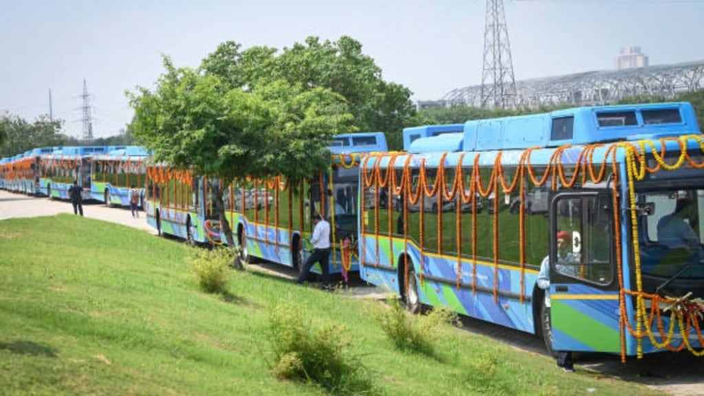 Delhi government launches AC DTC electric buses on new routes to ...