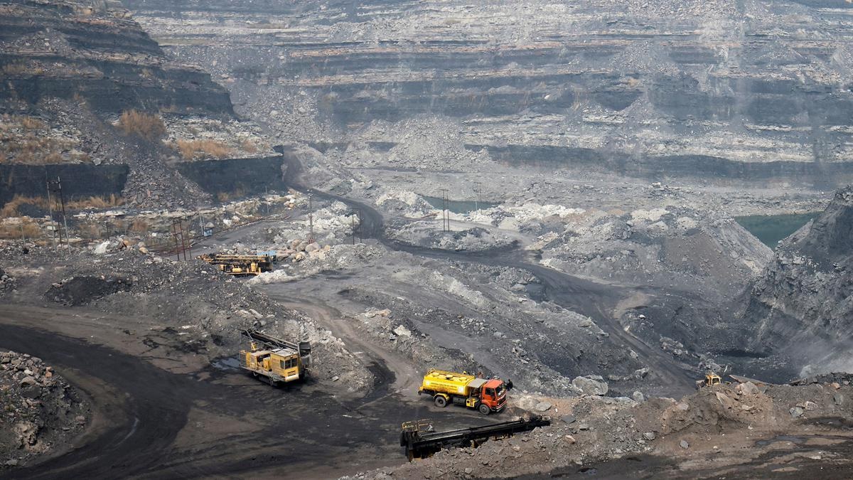Coal stocks of thermal power plants improve to 72 per cent - Industry ...