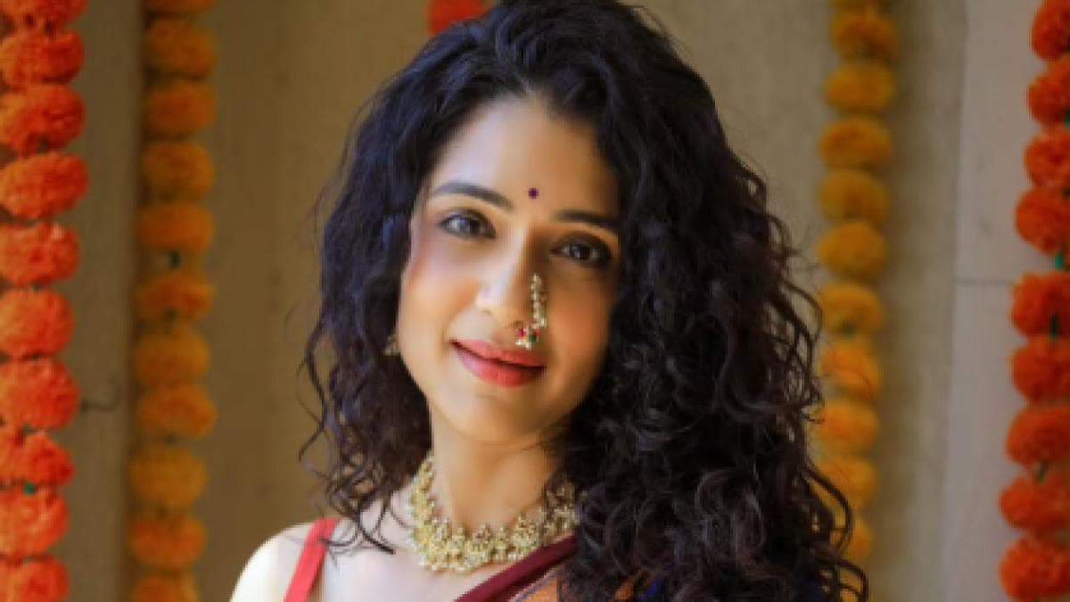Mumbai: One killed after Marathi actor Urmila Kothare’s car hits metro ...