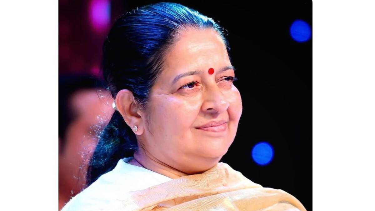 Cong MLA Uma Thomas gets critically injured after falling 15 foot in ...