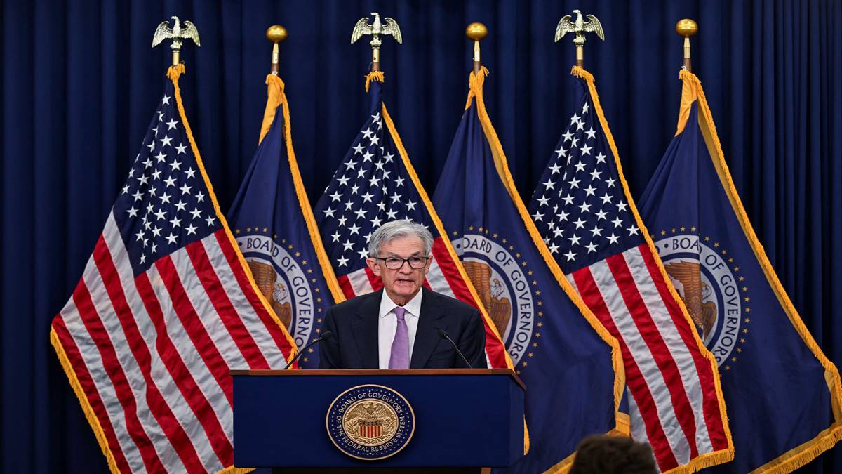 Fed leaves rates unchanged, drops reference to inflation 'progress ...