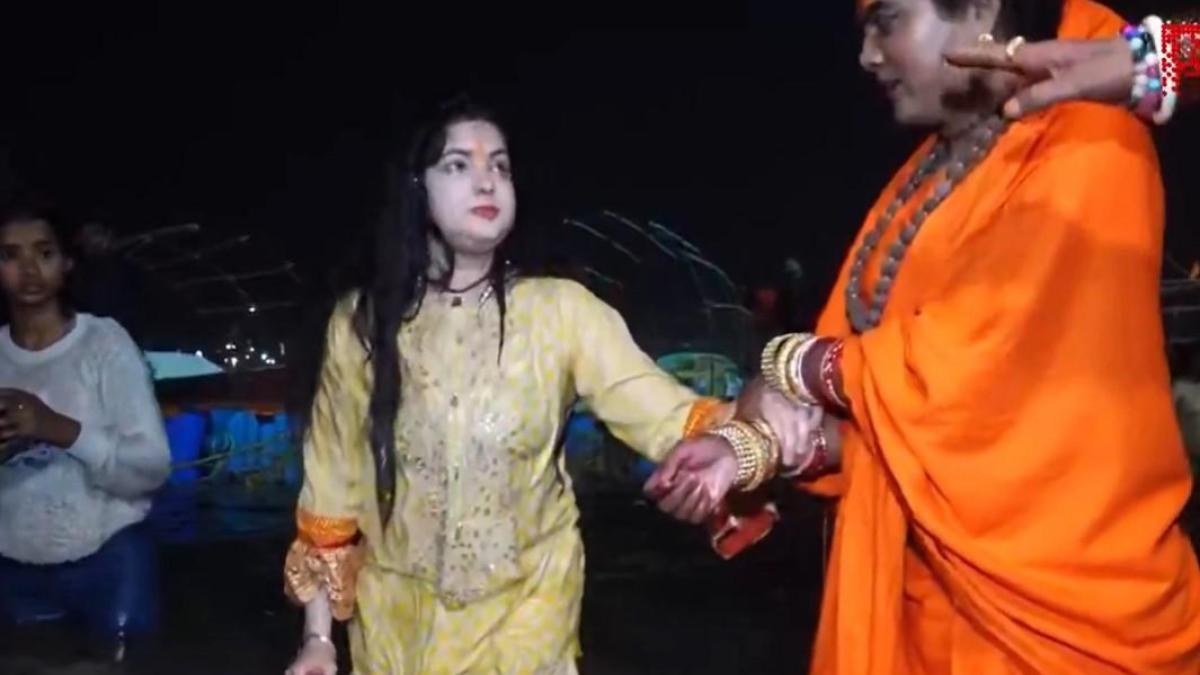 Kumbh Mela 2025: Former actor Mamta Kulkarni becomes Mahamandaleshwar ...