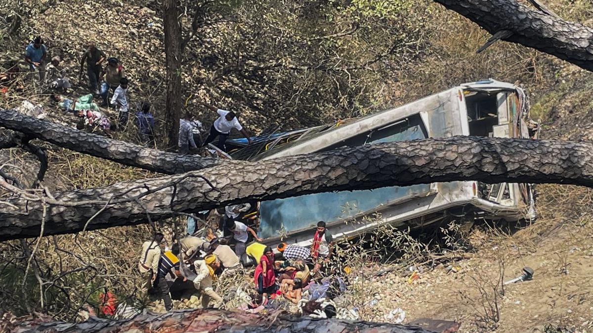 J-K: Four killed, two missing in vehicle accident in Kishtwar; rescue ...