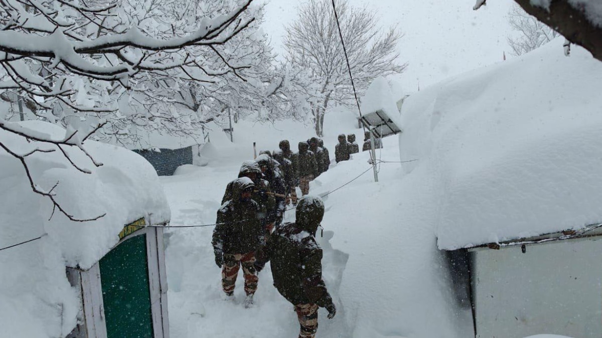 Uttarakhand: 57 workers get trapped as avalanche hits Chamoli, 32 rescued so far as operation ...