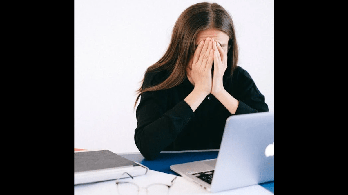 Boss fires employee after she refused to do overtime, colleague says ...