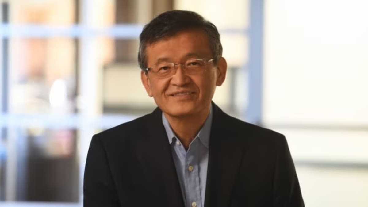 Intel’s new CEO to receive $66 million in equity awards, $1 million ...