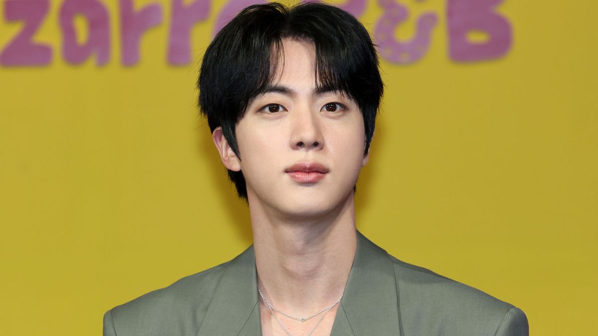 For his upcoming album Echo, BTS’s Jin announces a virtual fansign ...