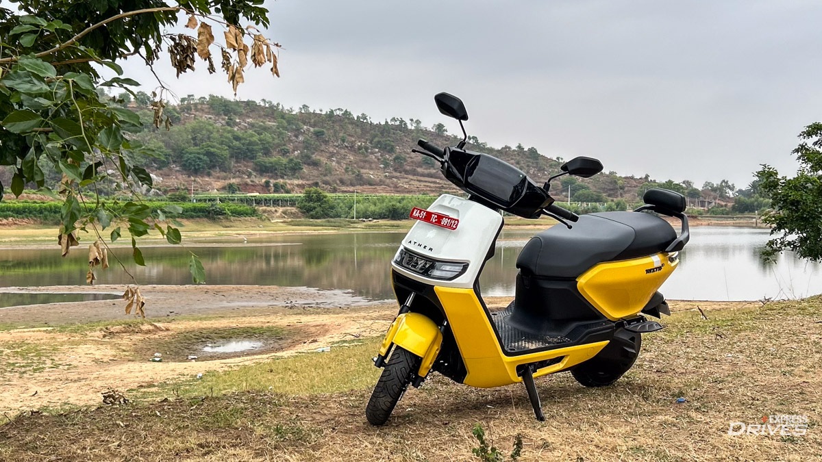 2025 TVS iQube vs Ather Rizta comparison: Which is the best family EV ...