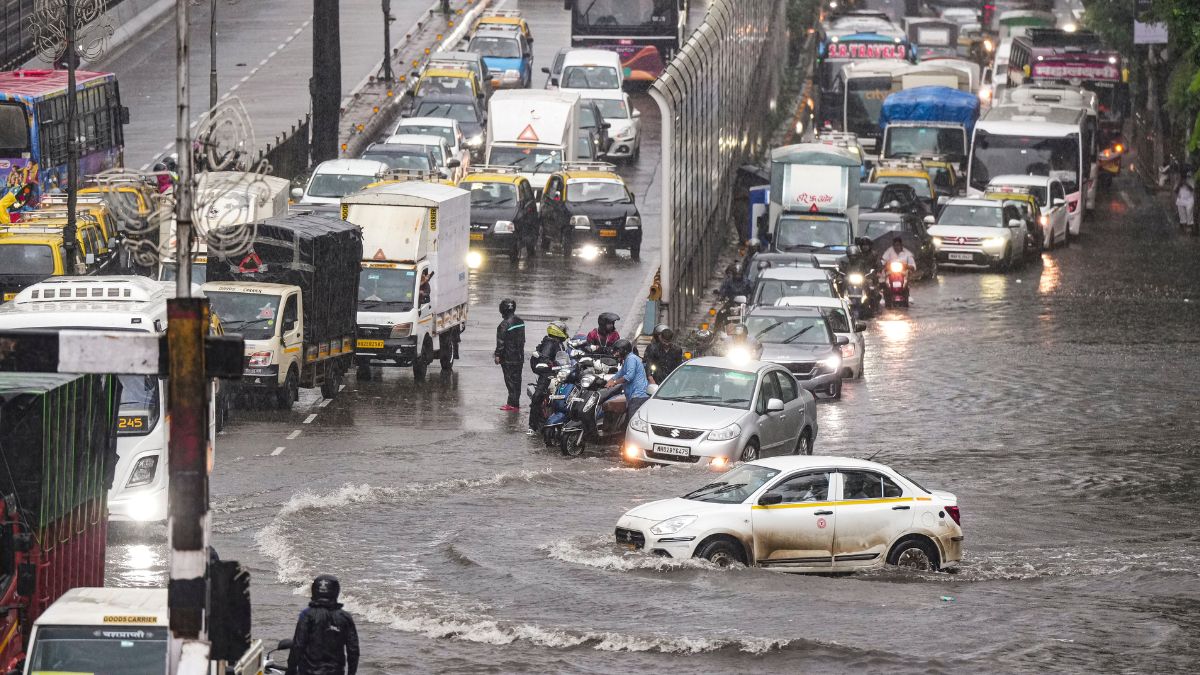 Mumbai Rains, Tamil Nadu Rains, Today Weather Forecast LIVE: IMD Issues Red Alert in Mumbai ...