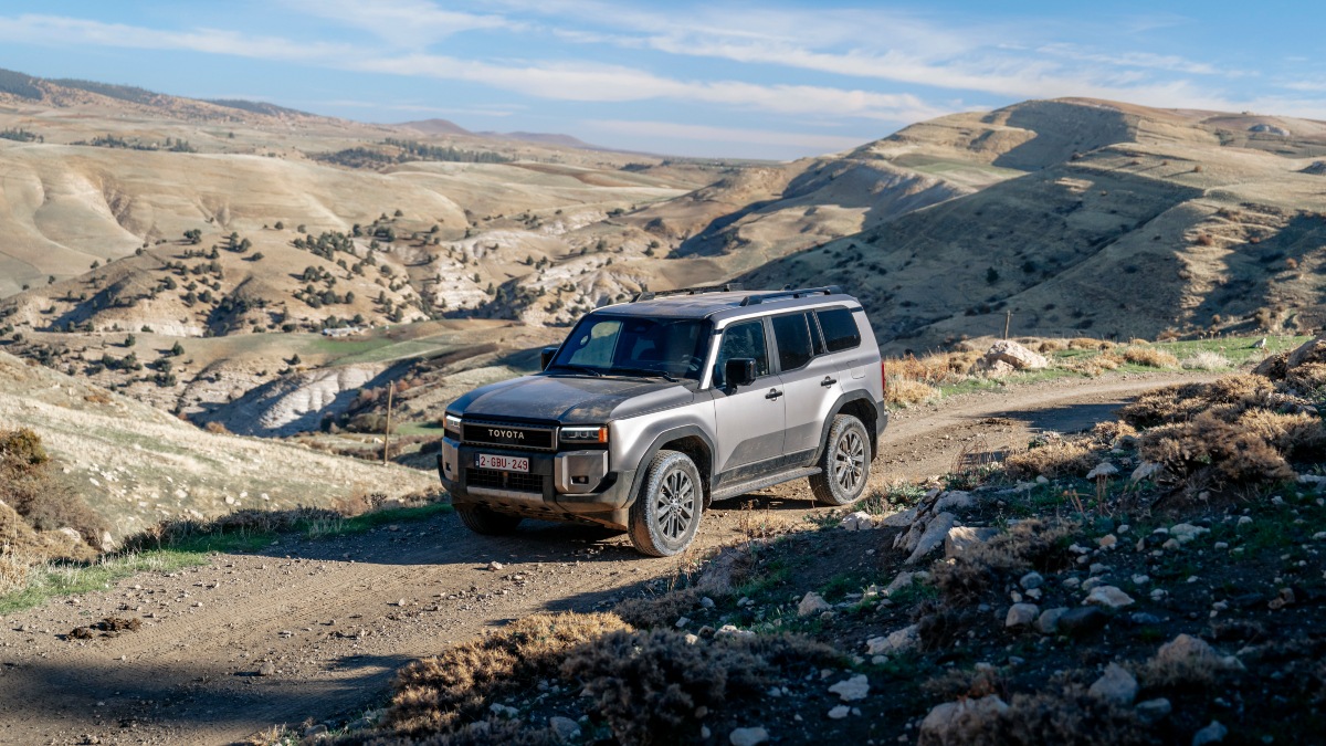 2026 Toyota Land Cruiser Prado with mild-hybrid engine revealed - Car ...