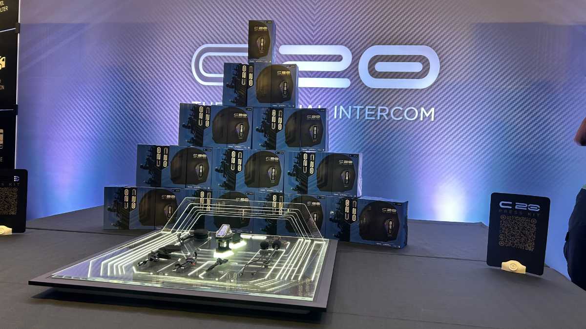 BluArmor C20 launched — Entry-level comms that are safe to use - Bike News | The Financial Express