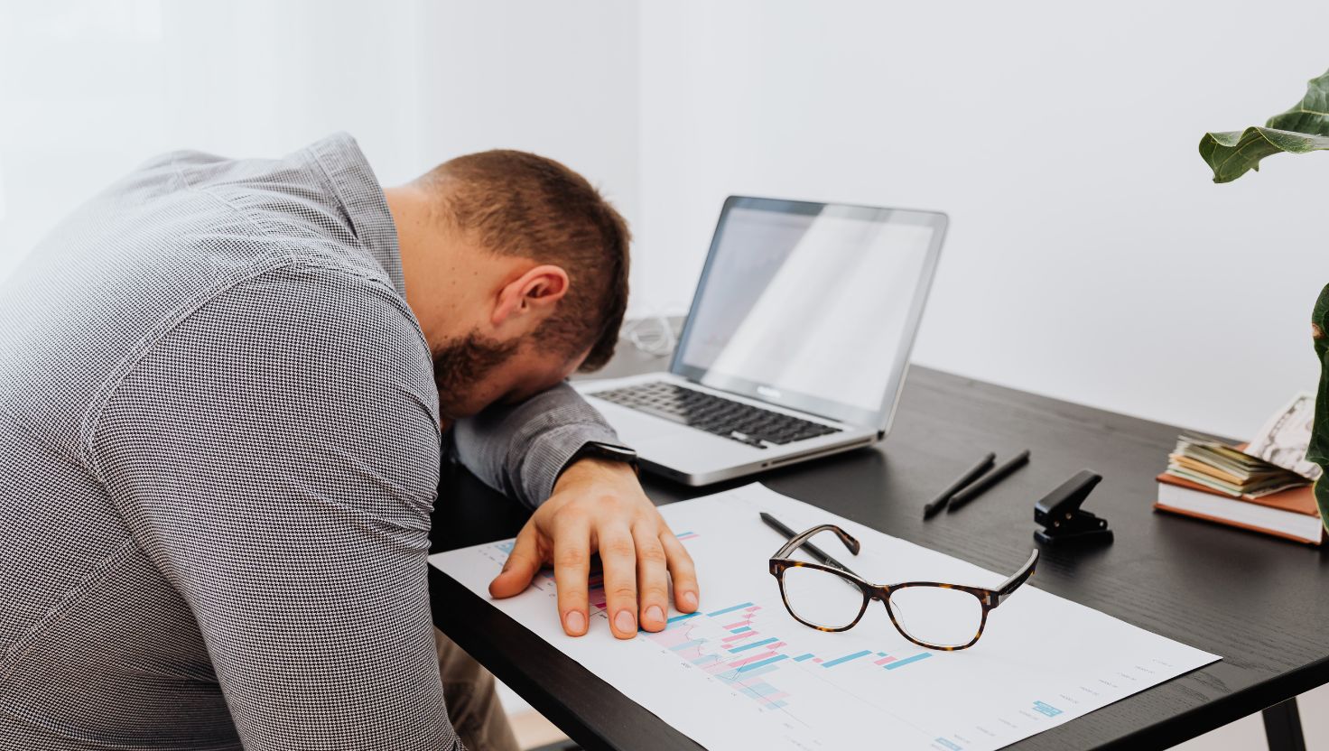 Mass layoff coming? Redditor rings alarm bells after TCS changes bench ...