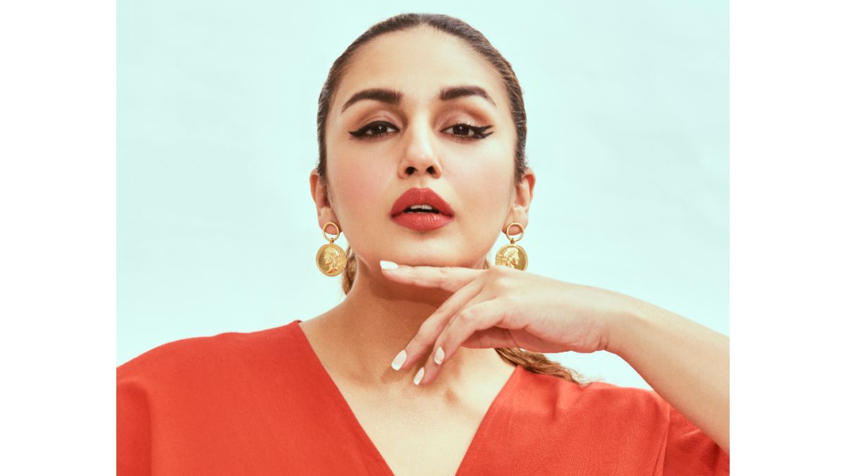Huma Qureshi’s monthly house rent in Mumbai is more than most people's CTC; Step inside the posh ...
