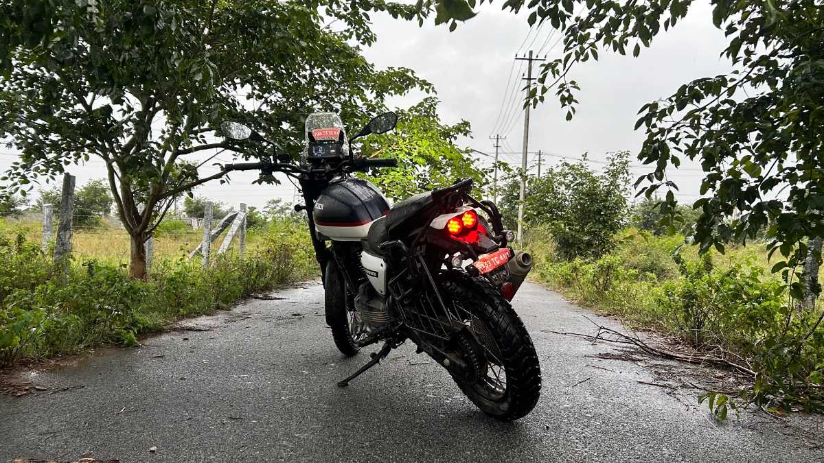2025 Yezdi Adventure review: The do it all motorcycle - Auto Reviews ...