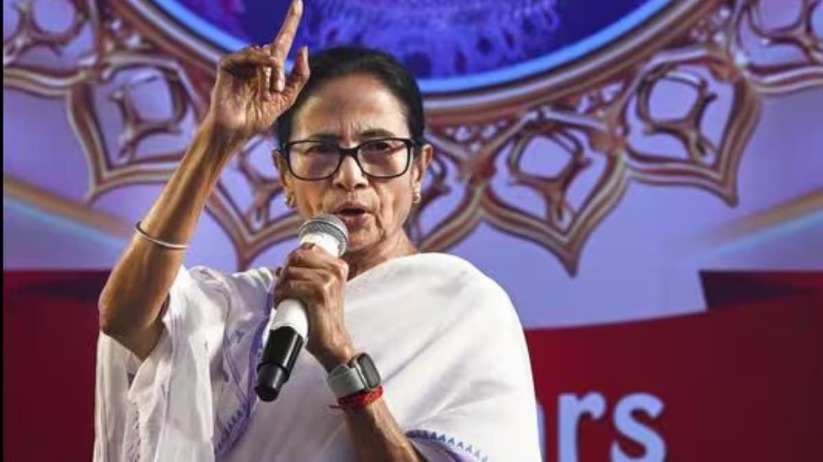 'Why is EC scared to face 10 MPs?': TMC seeks meeting with poll body ...