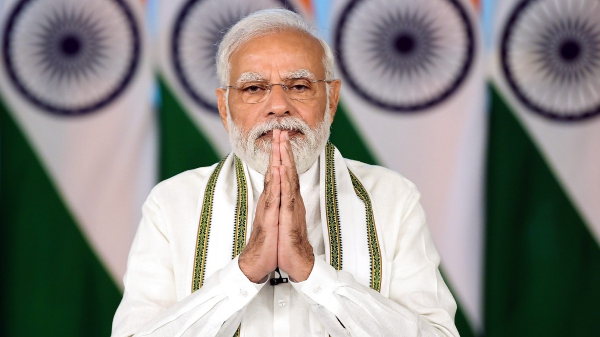 'Constitution enabled a person like me to...' - PM Modi pens open ...