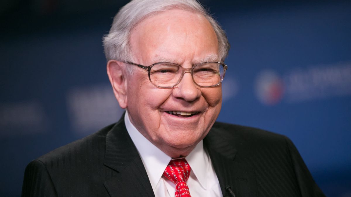 Warren Buffett News: Warren Buffett Latest News and Updates, Warren ...