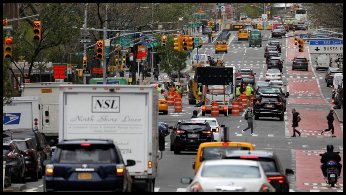 Top 25 US cities with worst traffic in 2025: Chicago beats NYC for top ...