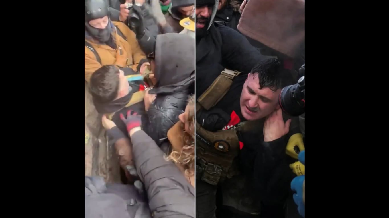 'Got stabbed, lynched': Trump-pardoned Jan 6 rioter Jake Lang attacked ...