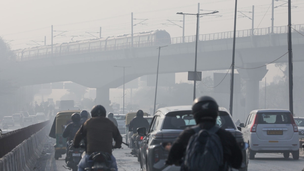 GRAP 4 rules enforced in Delhi as AQI falls into 'severe' category; see ...