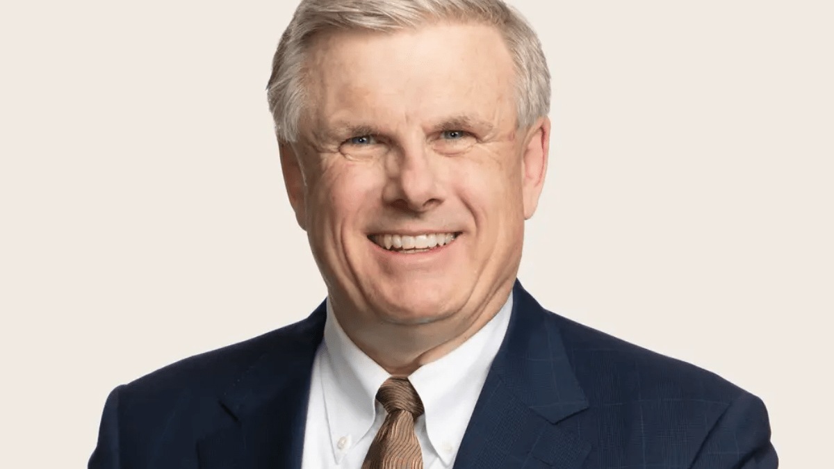 Why this CEO spends 10% of his time calling employees individually (and ...
