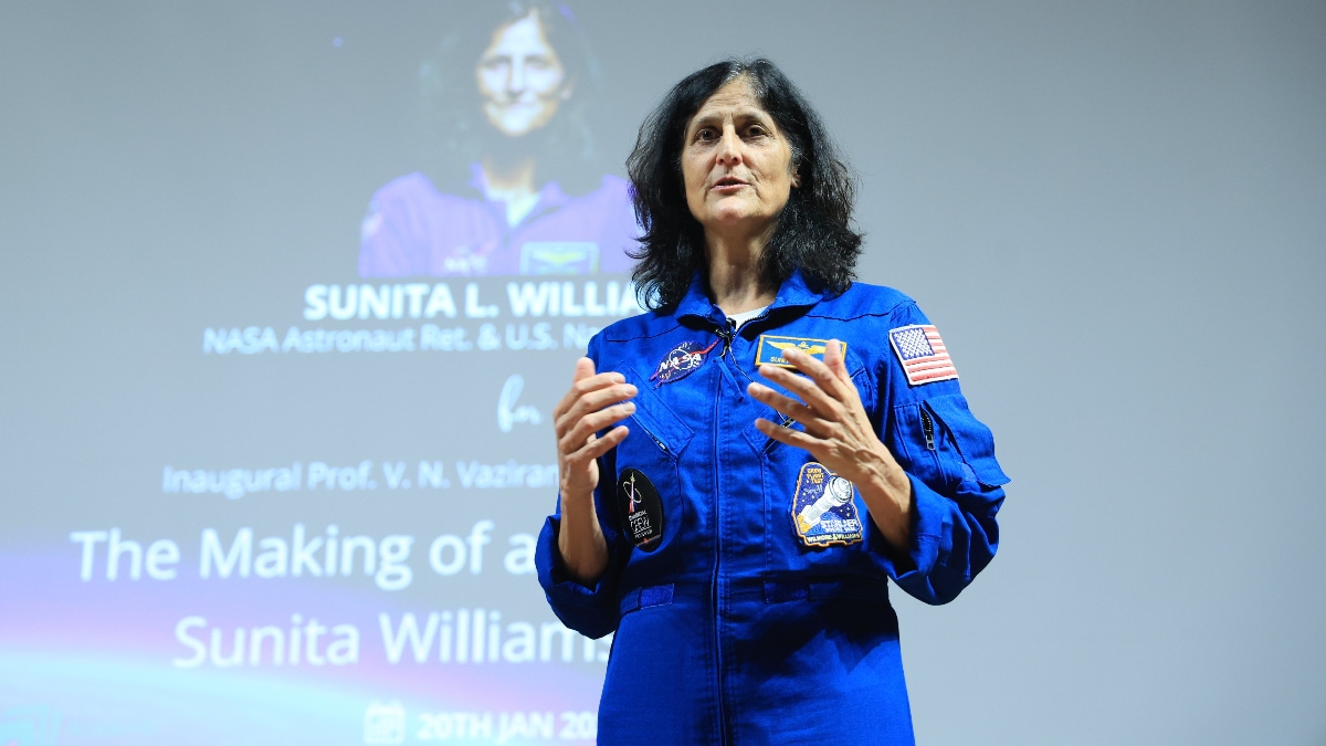 Retired Sunita Williams' emotional reunion with Kalpana Chawla’s mother ...