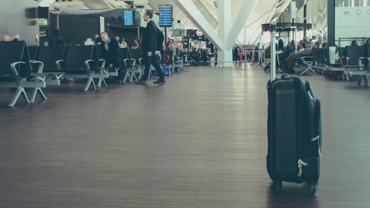Google now helps you track and recover lost airport luggage in real ...