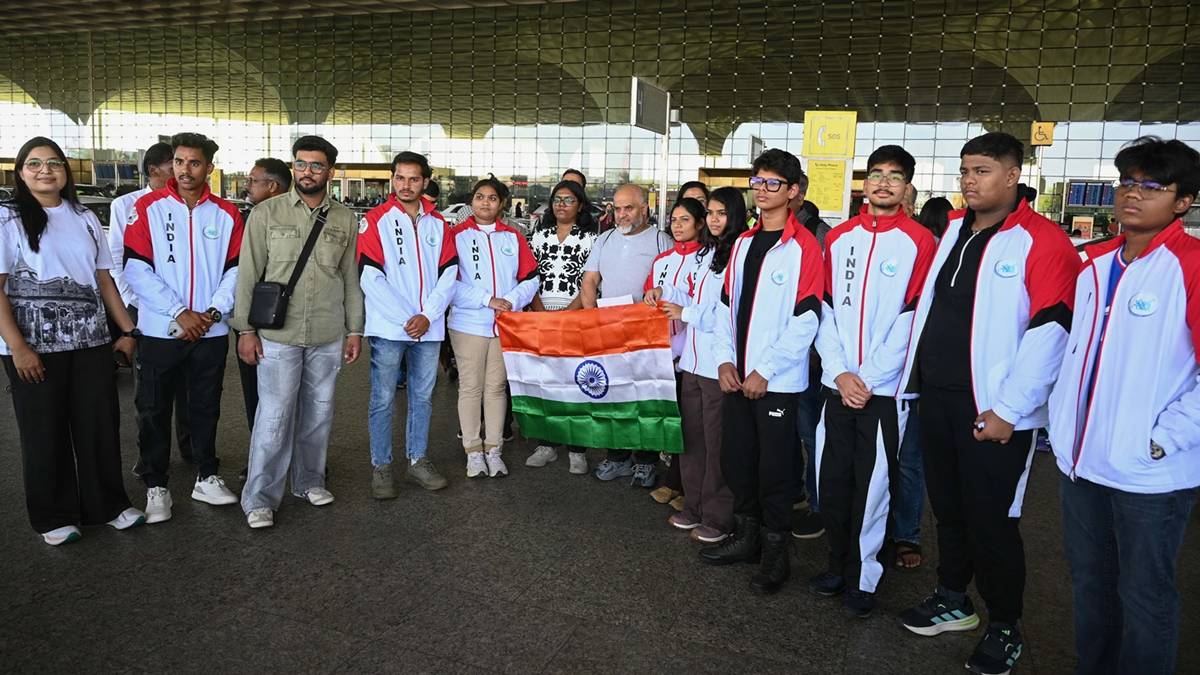 West Asia crisis: MEA says over 52,000 Indians back home from Gulf ...