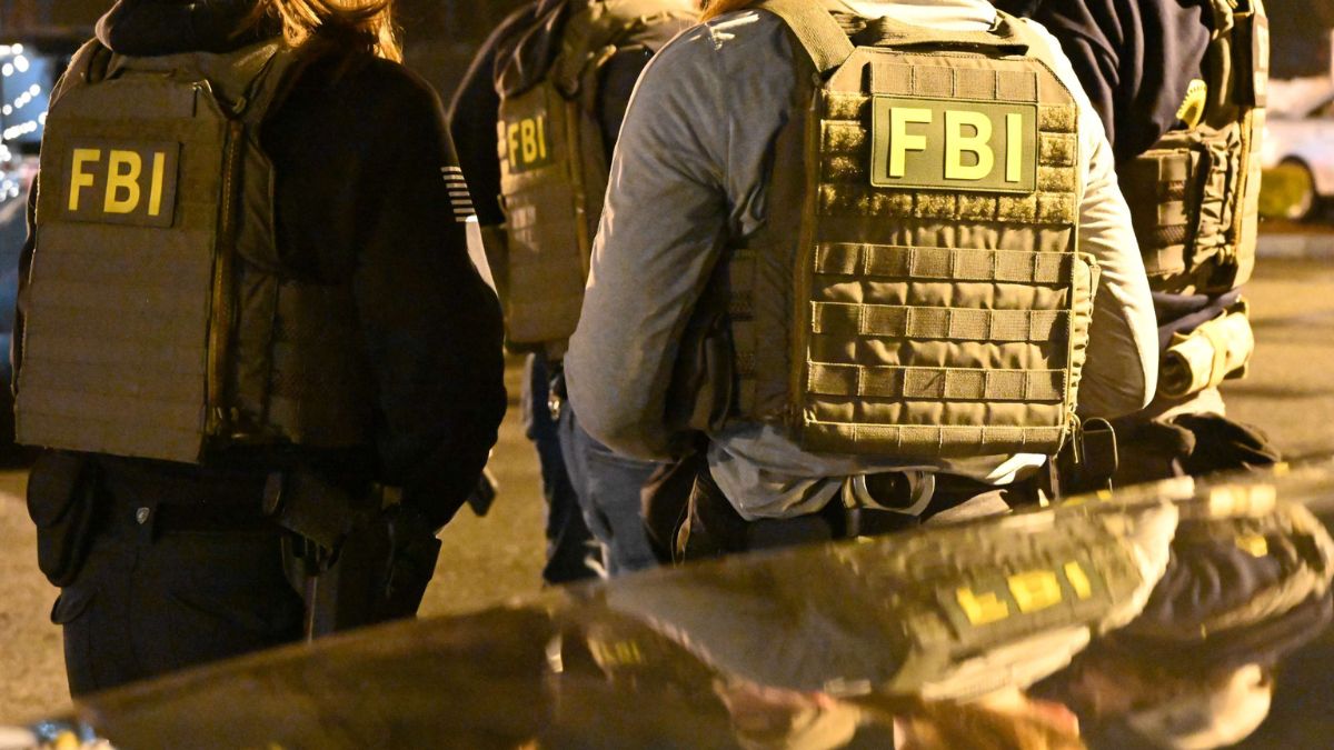 10 Indians arrested, 1 deported: How the 'Patel visa fraud ring' staged ...