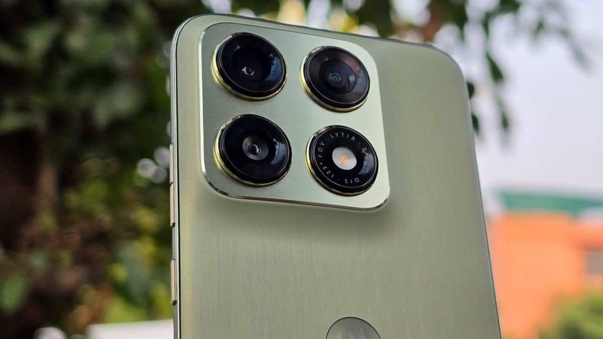 Motorola Edge 70 Pro review: My honest take on this latest midrange ...