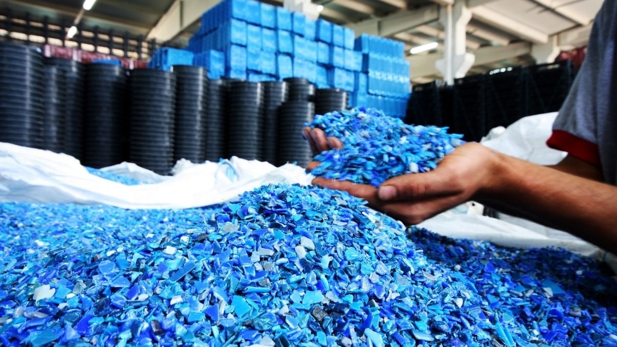 Small plastic makers bear brunt of West Asia conflict - Business News ...
