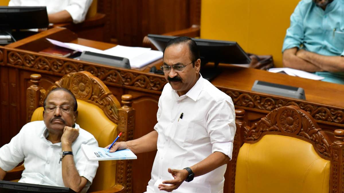 Rs 5.07 lakh crore debt, Rs 48,733 cr pending bills: Kerala's White ...