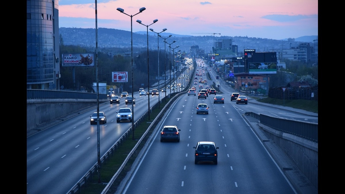 From Noida to Katra: Delhi plans 5 new roads, tunnels and flyovers ...